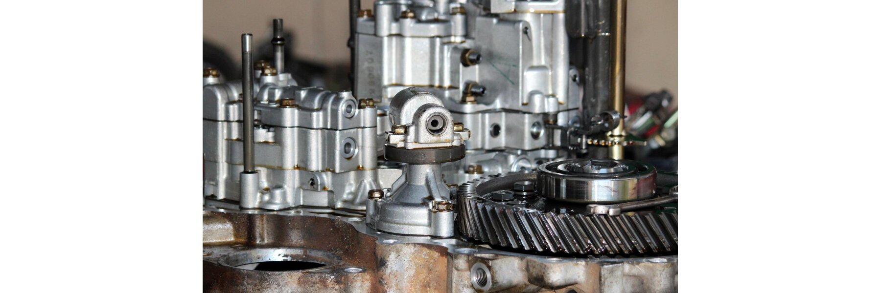 Getriebeöle von Divinol und Eni (Agip) günstig kaufen.